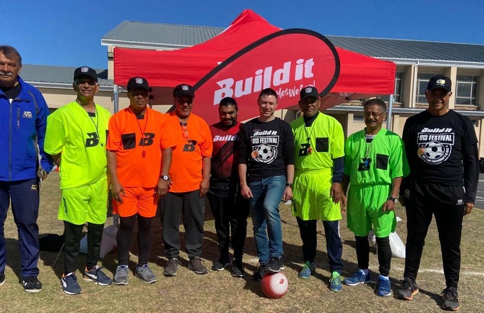 Build-It Bothasig stays true to its motto: Yes, we can! - No Bones With ...